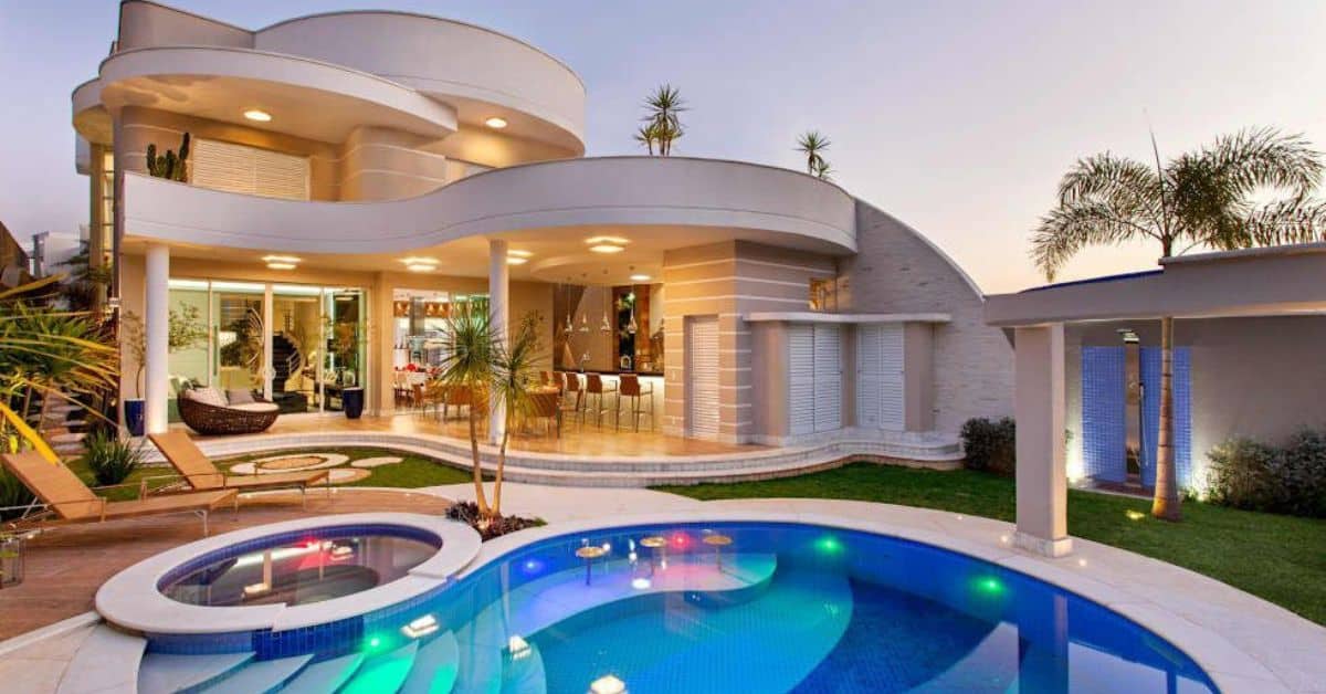 50 Empowering Positive Affirmations for Manifesting a House