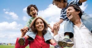 50 Journal Prompts to Strengthen Your Family Relationships